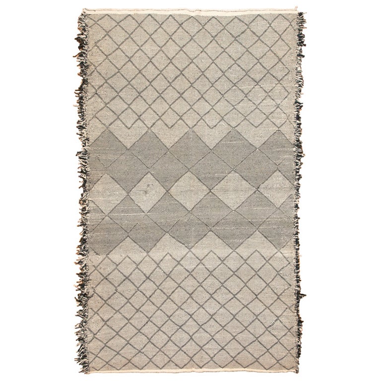 Vintage Moroccan Kilim at 1stDibs