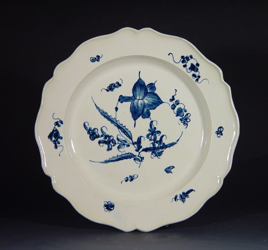 A Pair of British Underglaze Blue Creamware Large Plates at 1stDibs