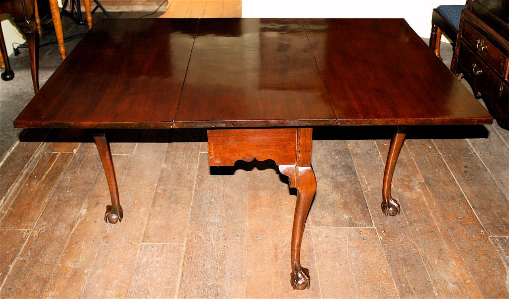 American Chippendale Gate Leg Dining Table at 1stDibs