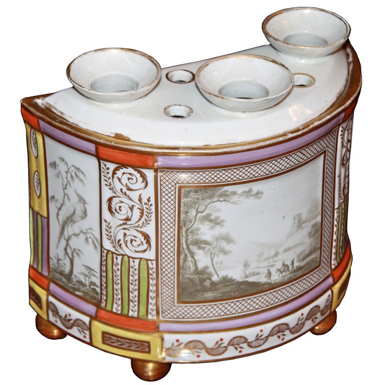 Chamberlain's of Worcester Demilune Crocus Pot For Sale at 1stDibs