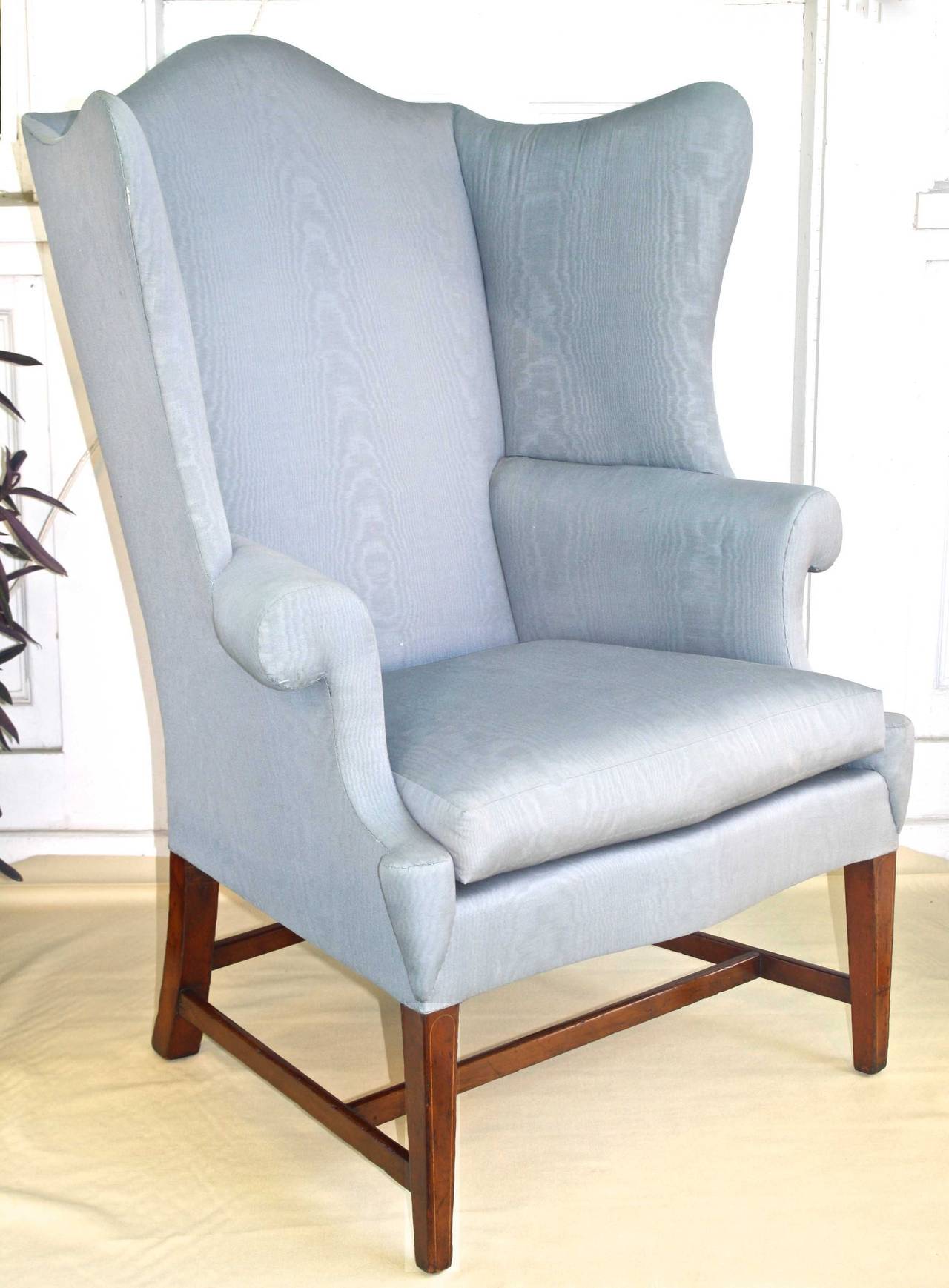 American Federal Hepplewhite Wingback at 1stDibs