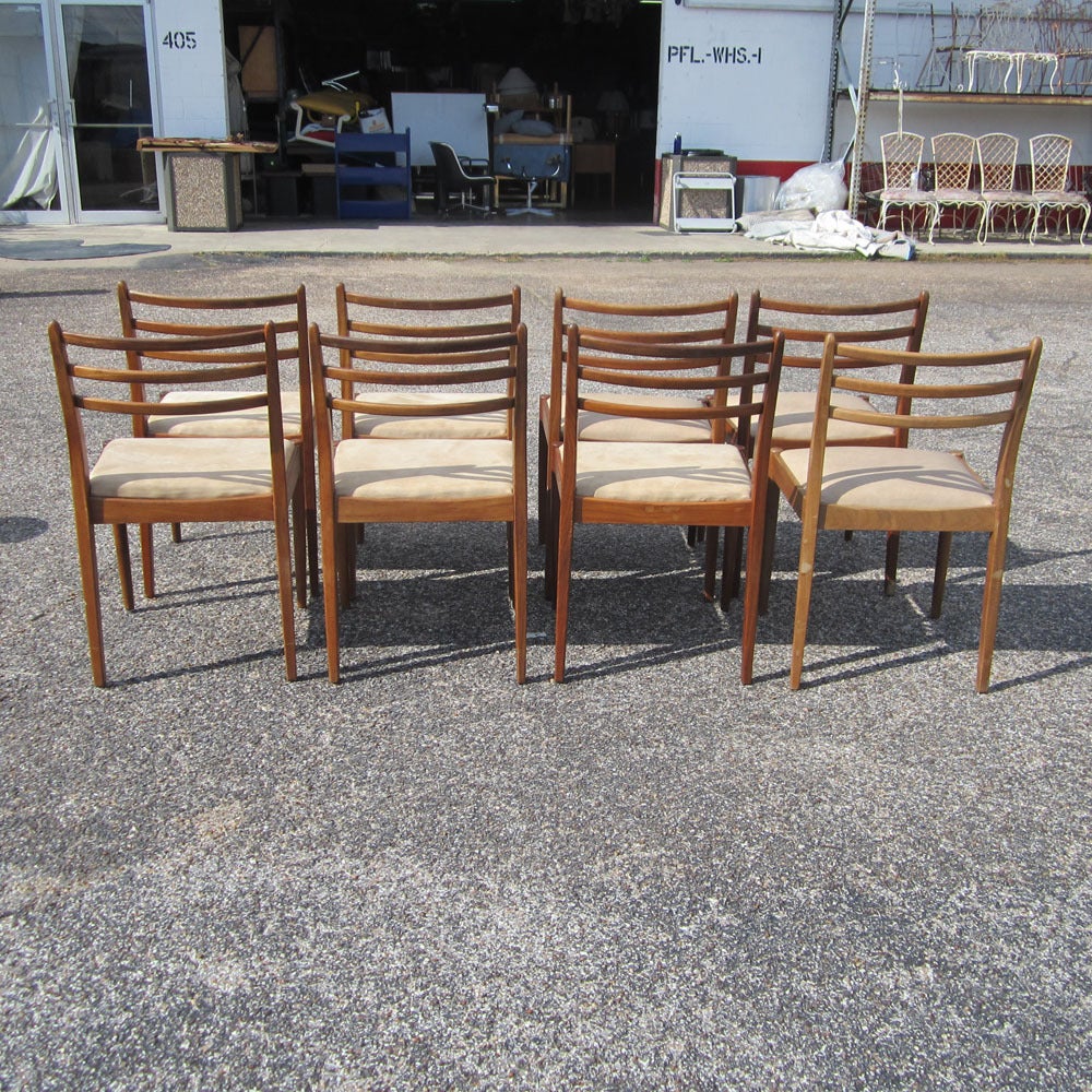 Danish Dining Chair in the Style of Moller For Sale at 1stDibs