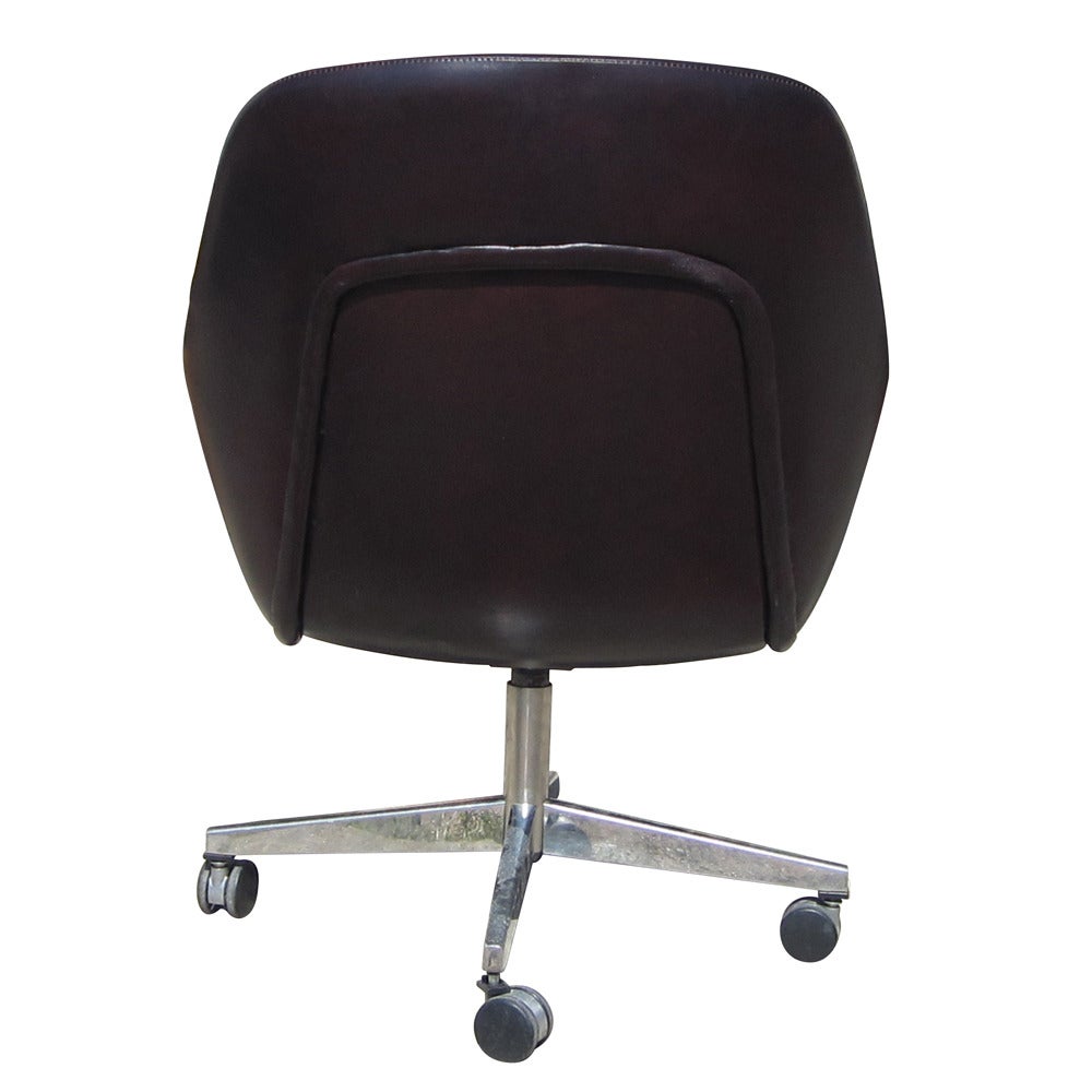 Mid Century Leather Executive Chair by Max Pearson for Knoll For Sale ...