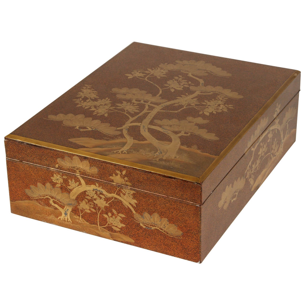 Japanese Large Nashiji lacquer box Meiji Period, circa 1890 at 1stDibs