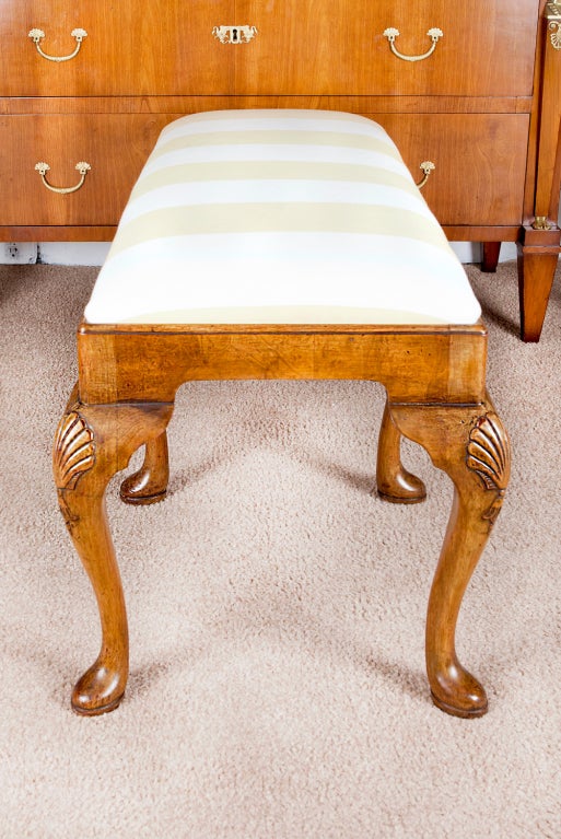 Queen Anne Style Bench at 1stDibs