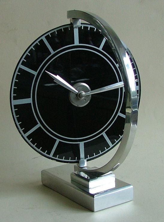 Stunning Art Deco Streamline Modernist Clock at 1stDibs
