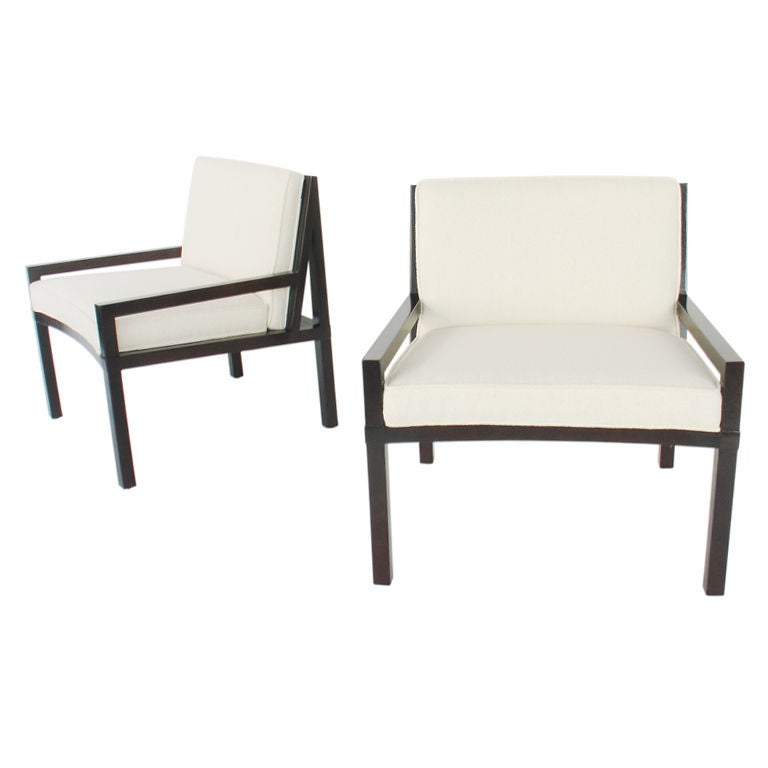 Pair of Clean Lined Modernist Lounge Chairs at 1stDibs