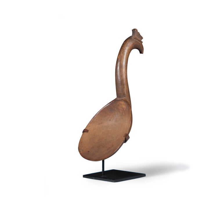 Ash Burl Bird Effigy with Coxcomb For Sale at 1stDibs