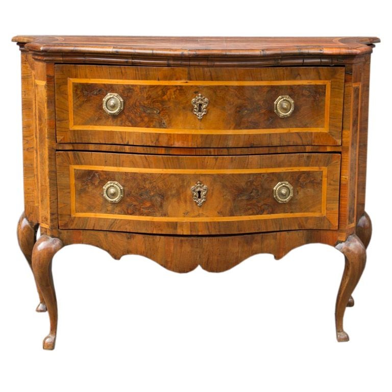 Beautiful 18th Century Italian Baroque Commode For Sale at 1stDibs ...