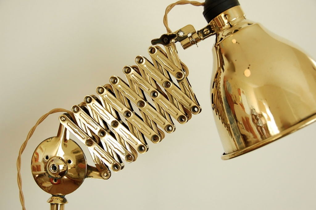 Extendable Scissor Clamp Light For Sale at 1stDibs