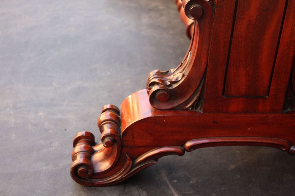 English Telescoping Buffet Server or Table in Mahogany at 1stDibs