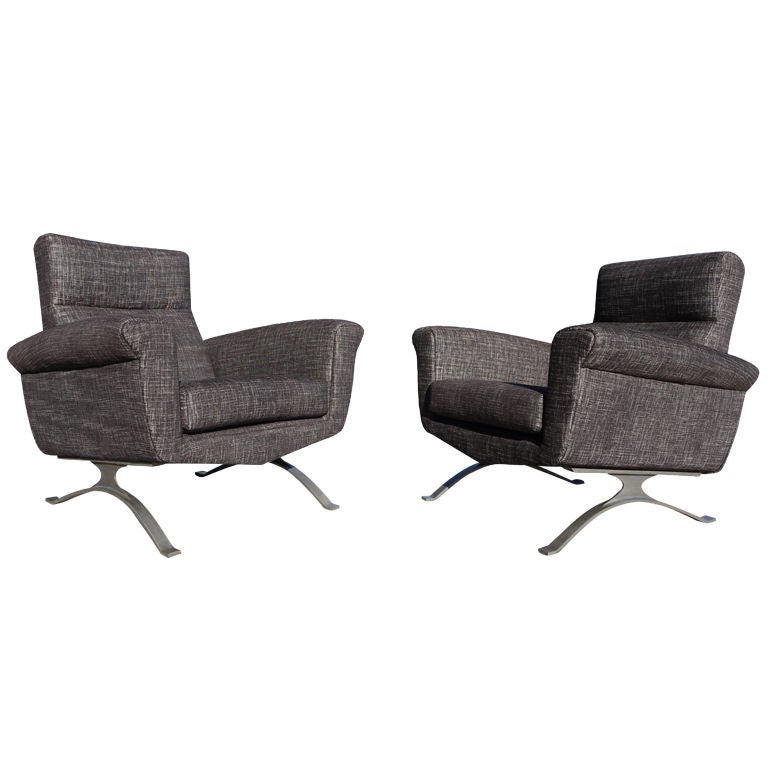 Pair of Modernist Club Chairs by Augusto Bozzi for Saporiti at 1stDibs ...