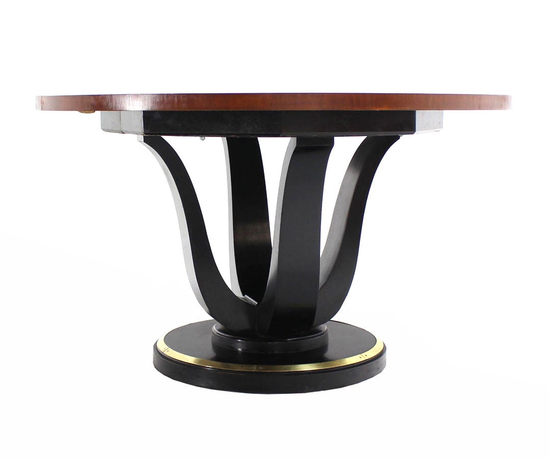 Henredon Single-Pedestal Round Dining Table at 1stDibs | henredon round ...