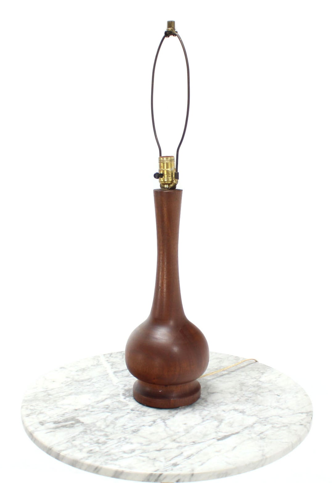 Mid-Century Modern Turned Walnut Table Lamp at 1stDibs