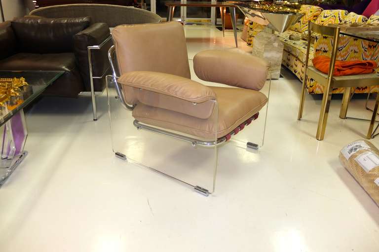 Pace Collection Lucite Lounge Chair at 1stDibs | pace chairs, lucite ...