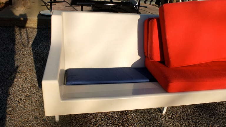 Indoor/Outdoor Vintage Fiberglass Sofa at 1stDibs | homecrest gondola ...