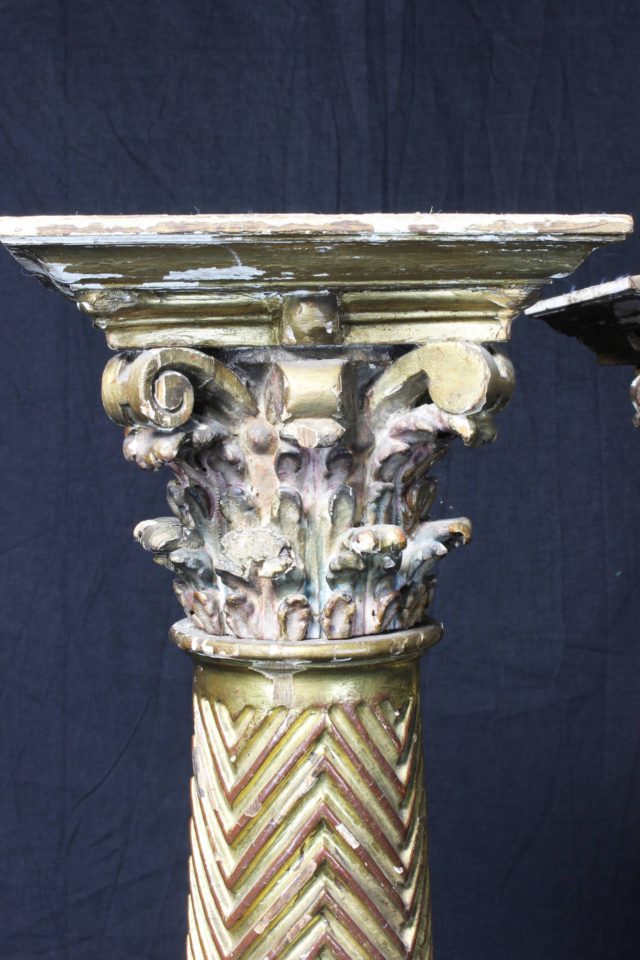 Pair of 19th Century Italian Neoclassical Gilt-Wood Columns at 1stDibs
