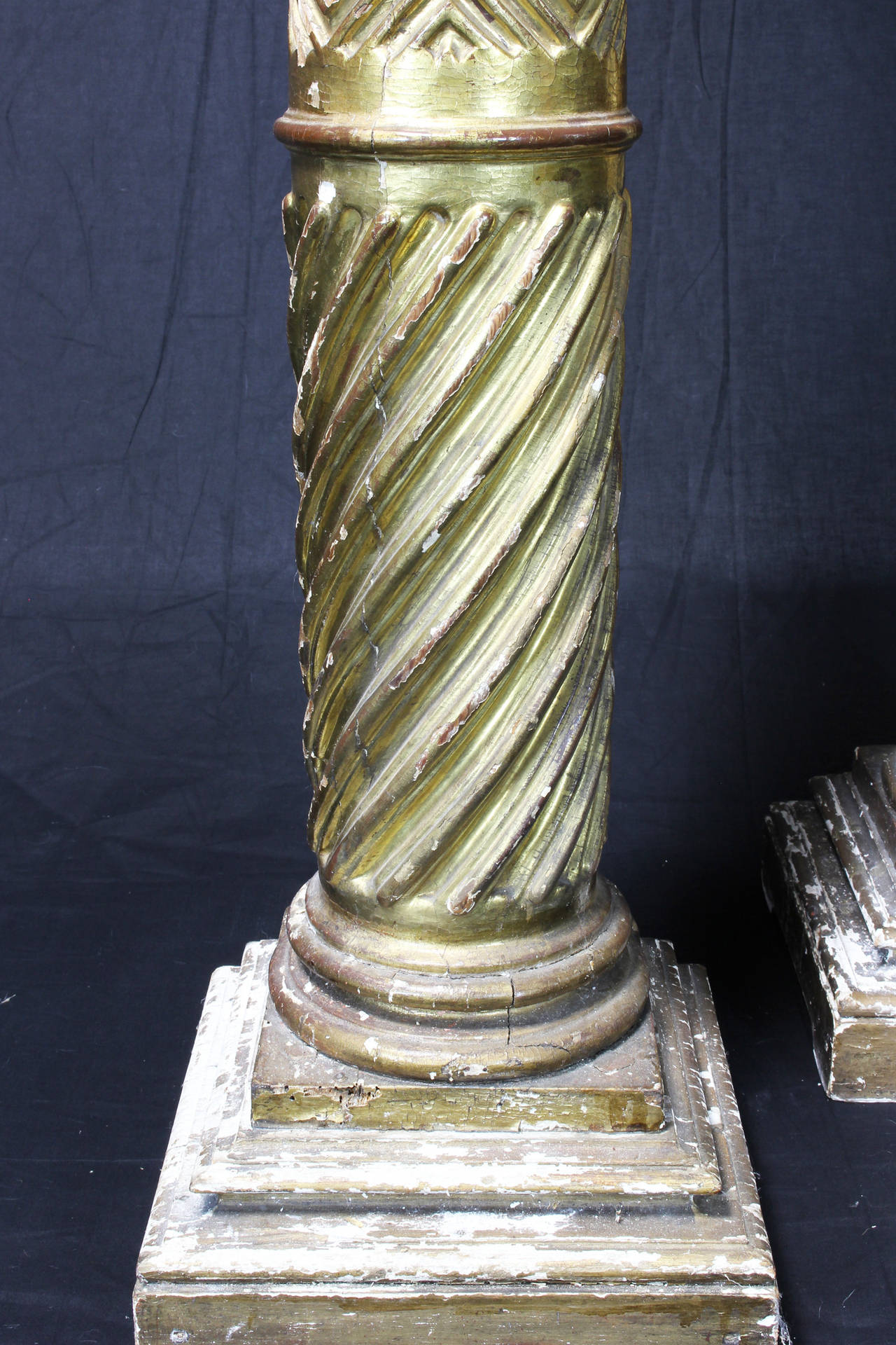 Pair of 19th Century Italian Neoclassical Gilt-Wood Columns at 1stDibs