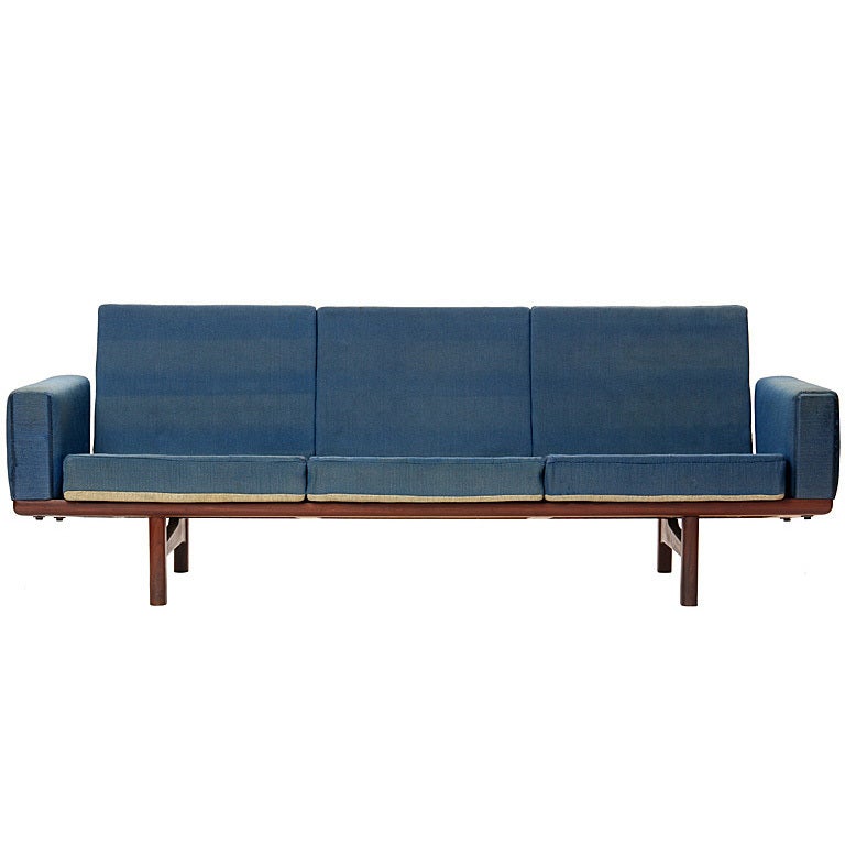 Sofa by Hans J. Wegner at 1stDibs