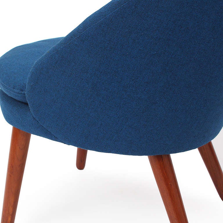 Danish Round-Back Lounge Chair For Sale at 1stDibs