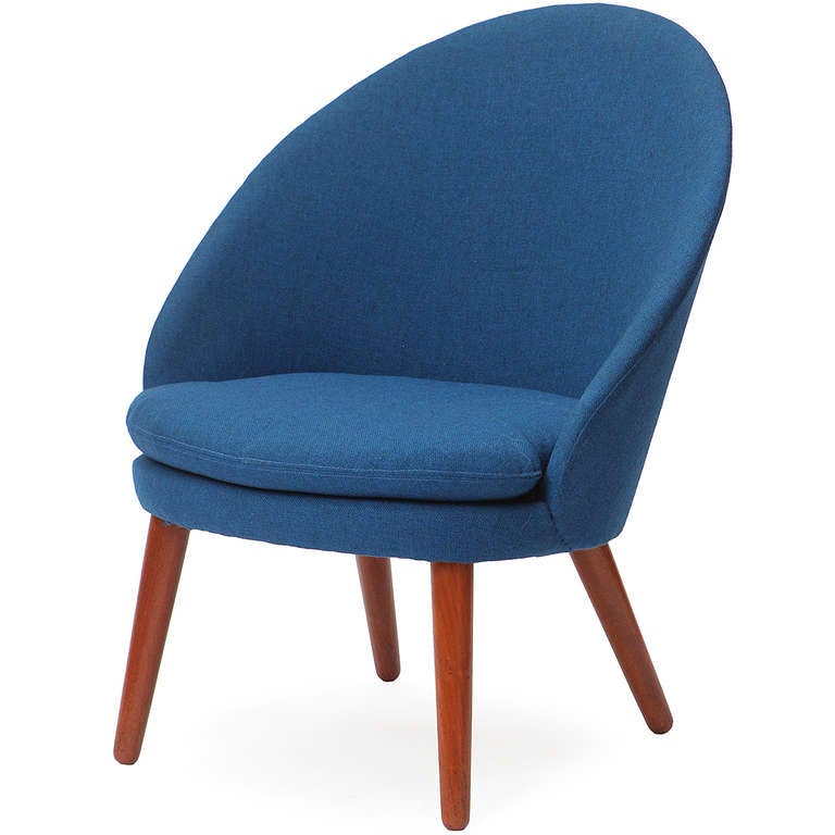 Danish Round-Back Lounge Chair For Sale at 1stDibs