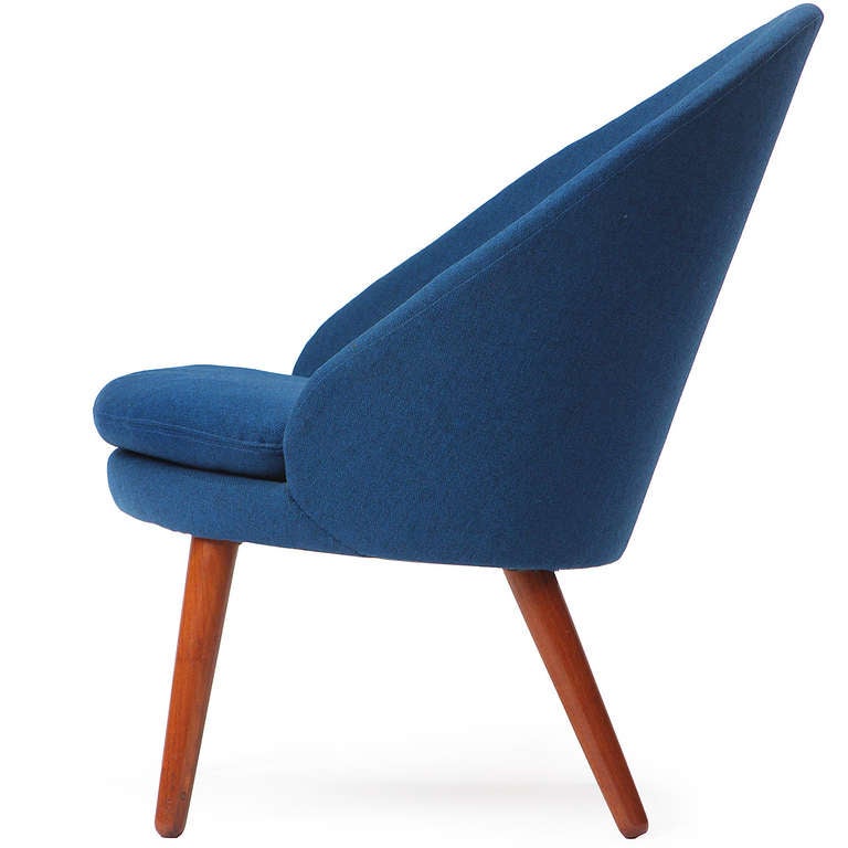 Danish Round-Back Lounge Chair For Sale at 1stDibs