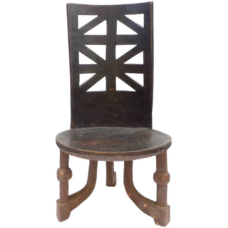 Unusually Large-Scaled Carved Wood African Throne at 1stDibs