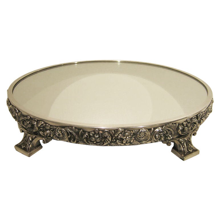 Oval Mirrored Plateau at 1stDibs