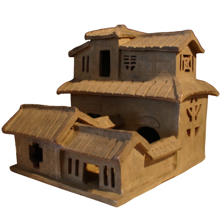 A Han Dynasty Pottery Model of a House at 1stDibs | han dynasty houses ...