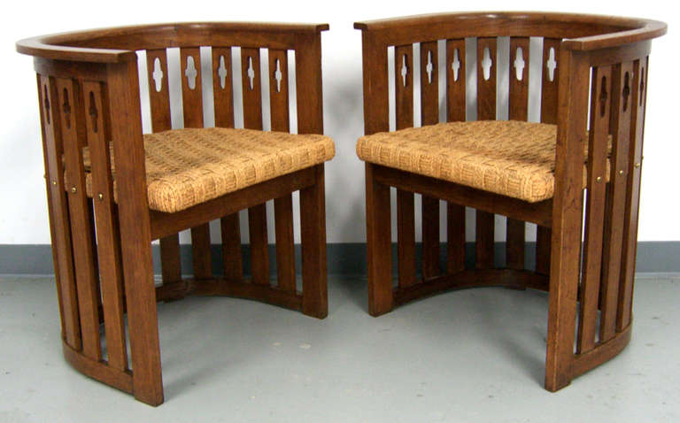 Pair of Vienna Arts and Crafts Movement Oak Armchairs at 1stDibs