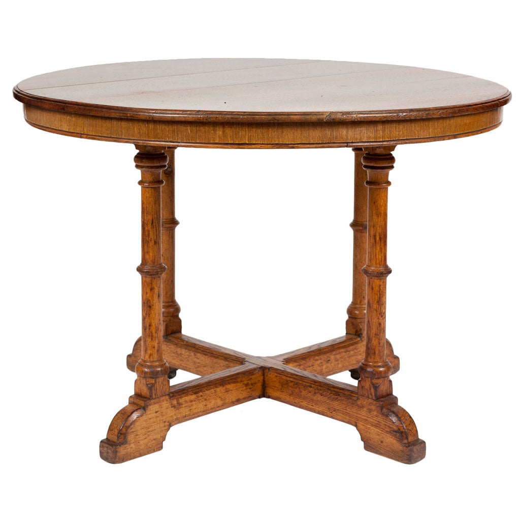 English Victorian Oak Center Table at 1stDibs