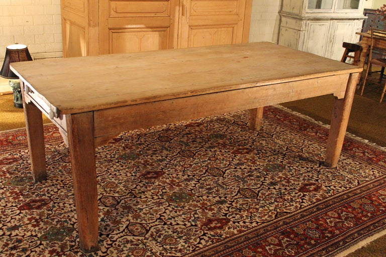 English Scrubbed Table For Sale at 1stDibs