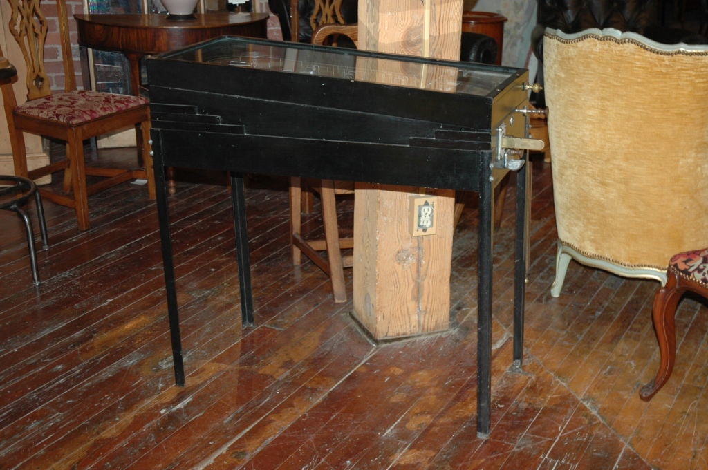 French Flipper Machine at 1stDibs