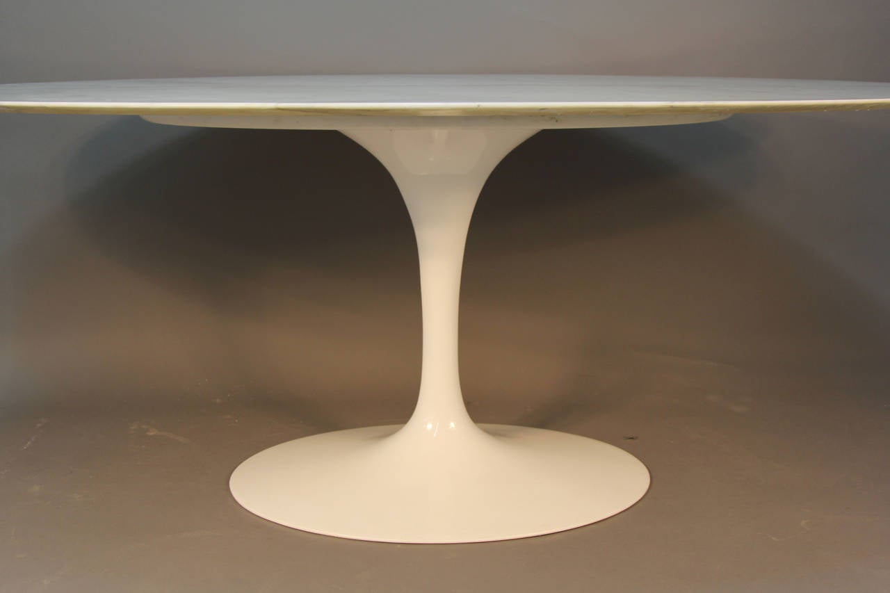Saarinen Oval Marble-Top Dining Table at 1stDibs
