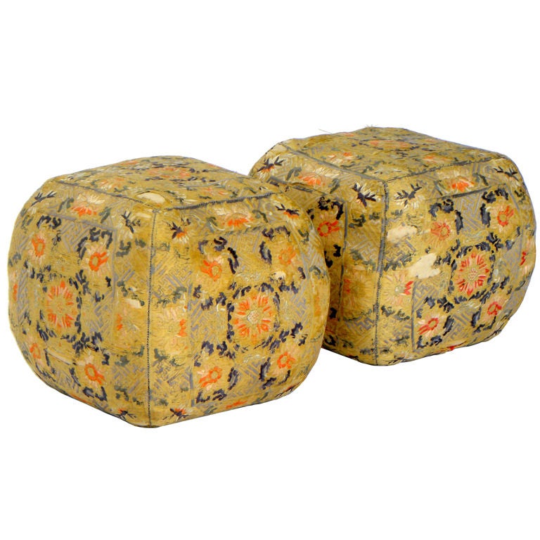 Chinese Pillows HD 303 at 1stDibs