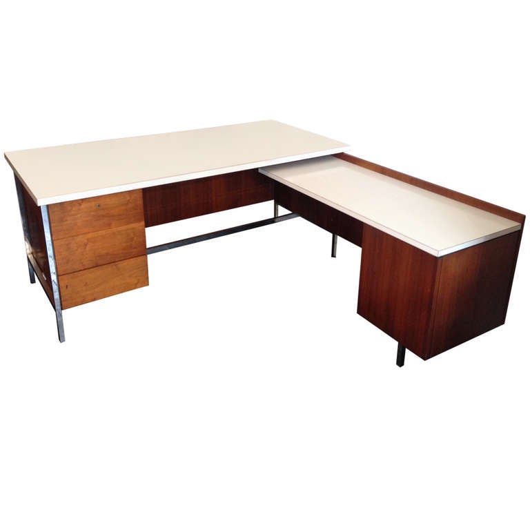 Florence Knoll Executive Desk and Return for Knoll circa 1960 at 1stDibs