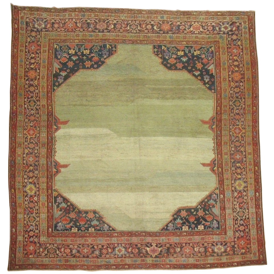 Antique Serab Carpet For Sale at 1stDibs