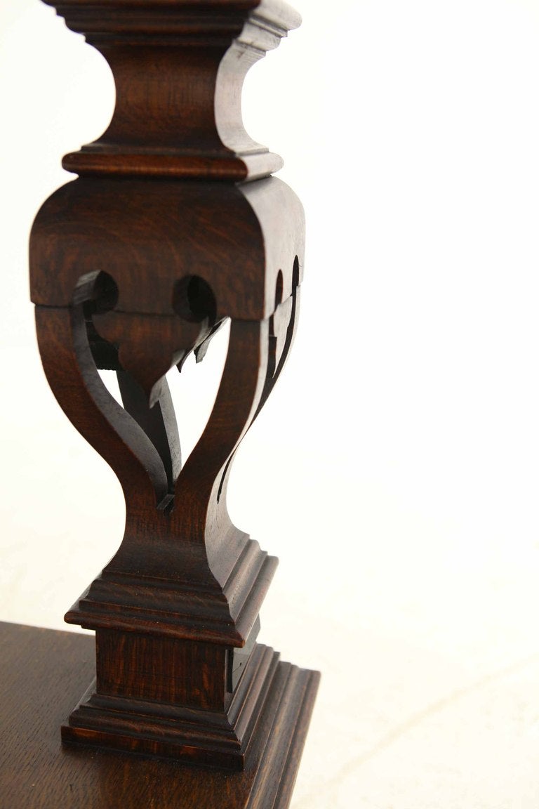 Superb Victorian Oak Hall Table at 1stDibs | plycon