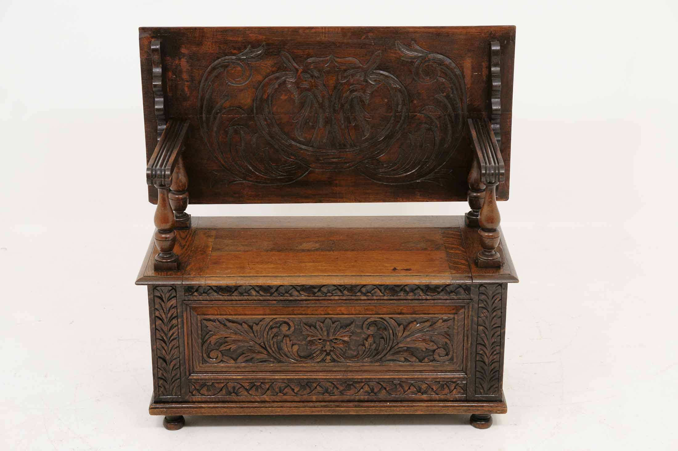 Carved Oak Hall / Monks Bench at 1stDibs