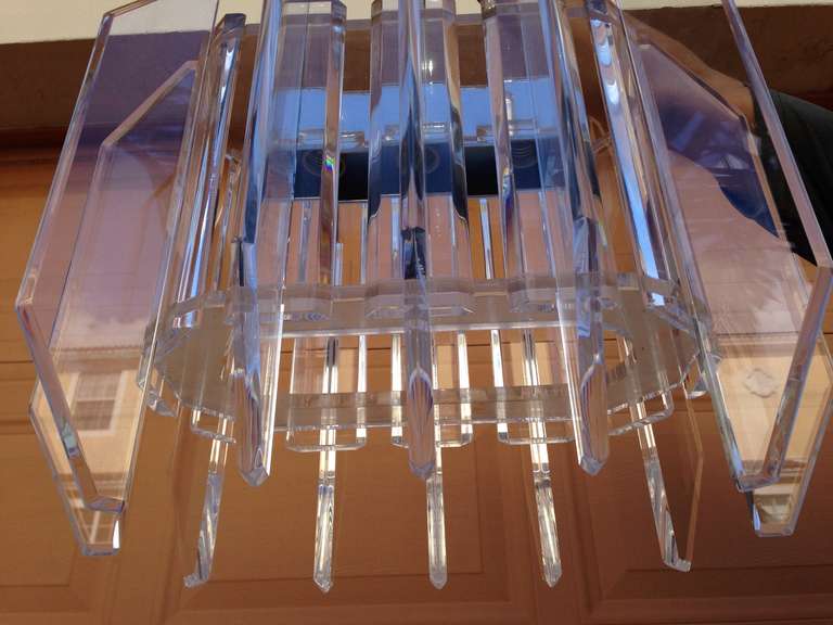 Sculptural Lucite Chunky Chandelier Lamp at 1stDibs