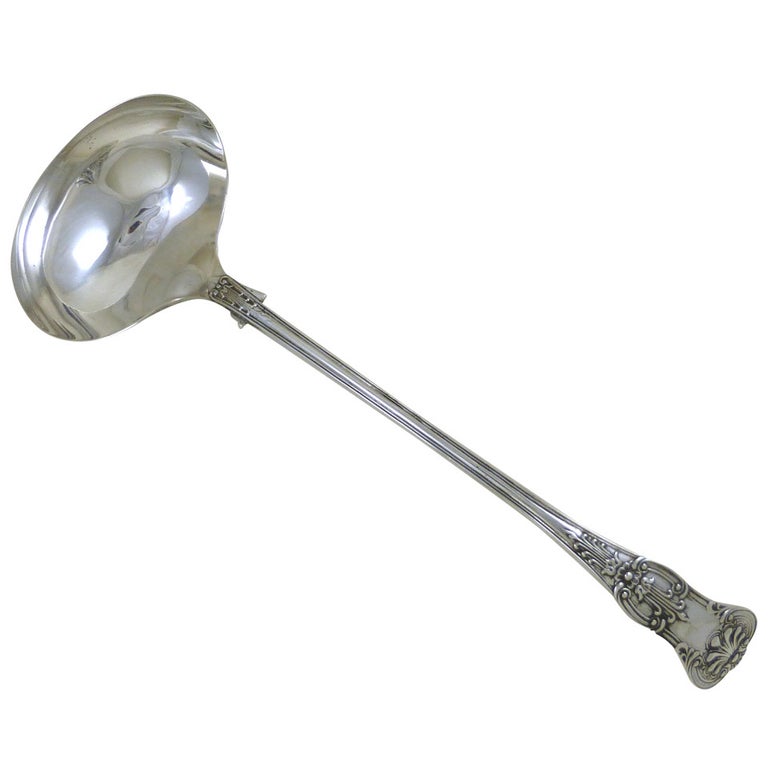 Edwardian Sterling Silver "Queen's" Pattern Soup Ladle For Sale at ...