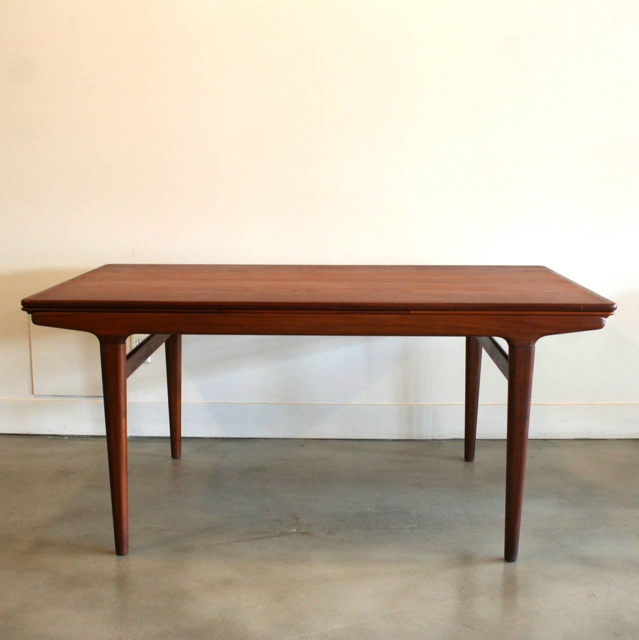 Vintage Danish Teak Dining Table at 1stDibs