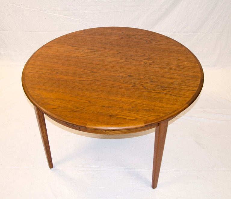 Round Danish Teak Dining Table Large Three Leaves at 1stDibs | 3 leaf ...