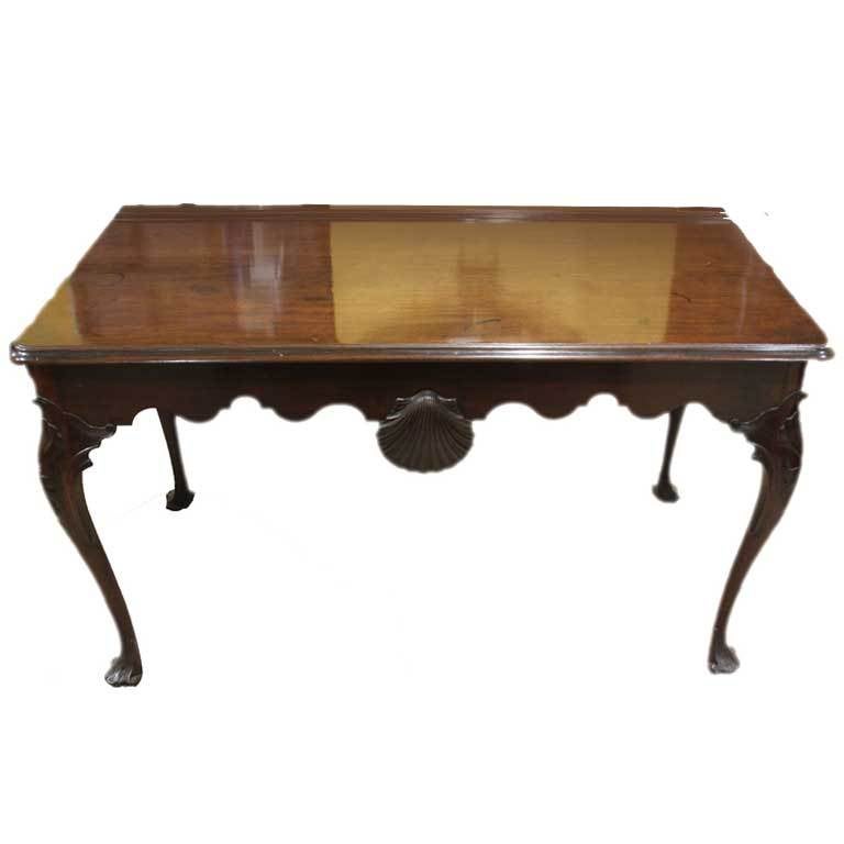An Irish 18th Century Side Table For Sale at 1stDibs