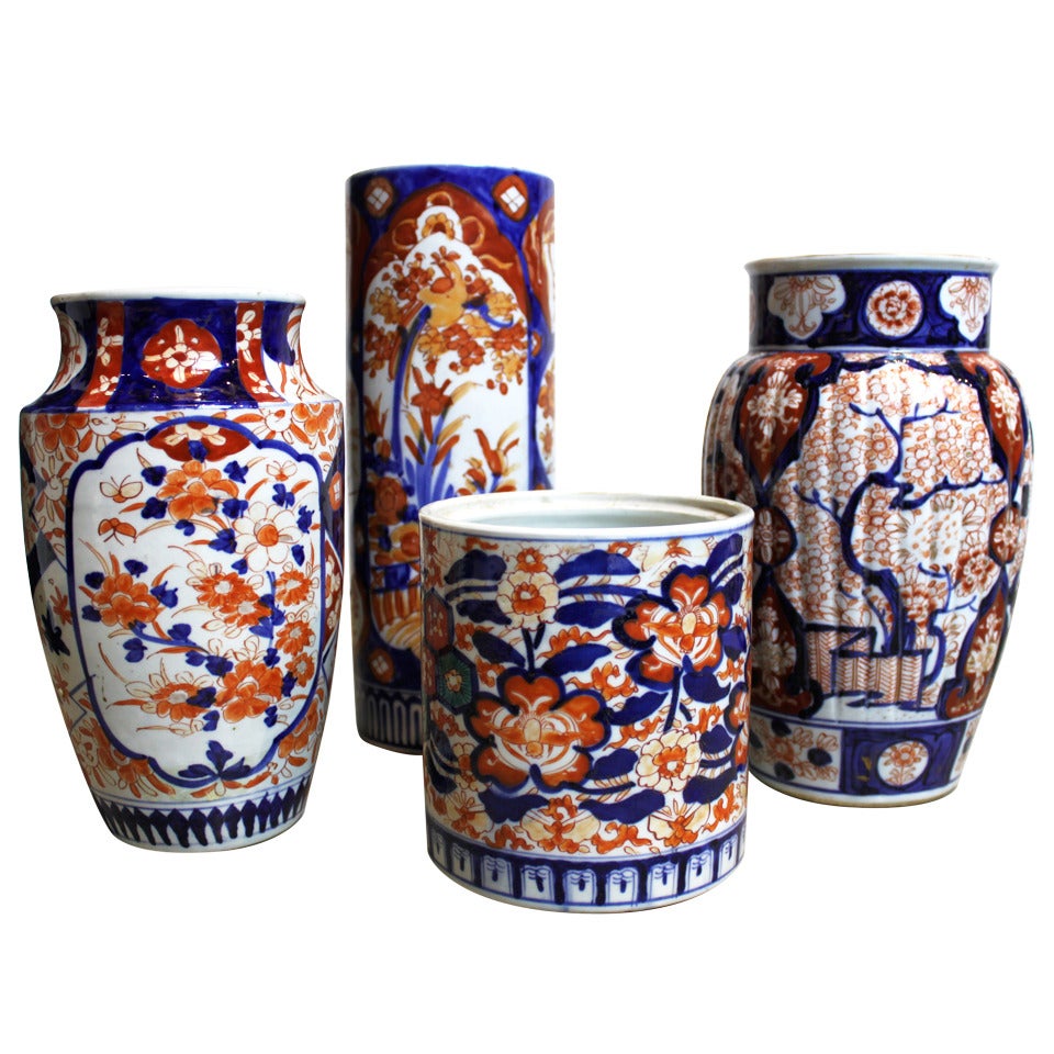 Set of Four Imari Vases at 1stDibs