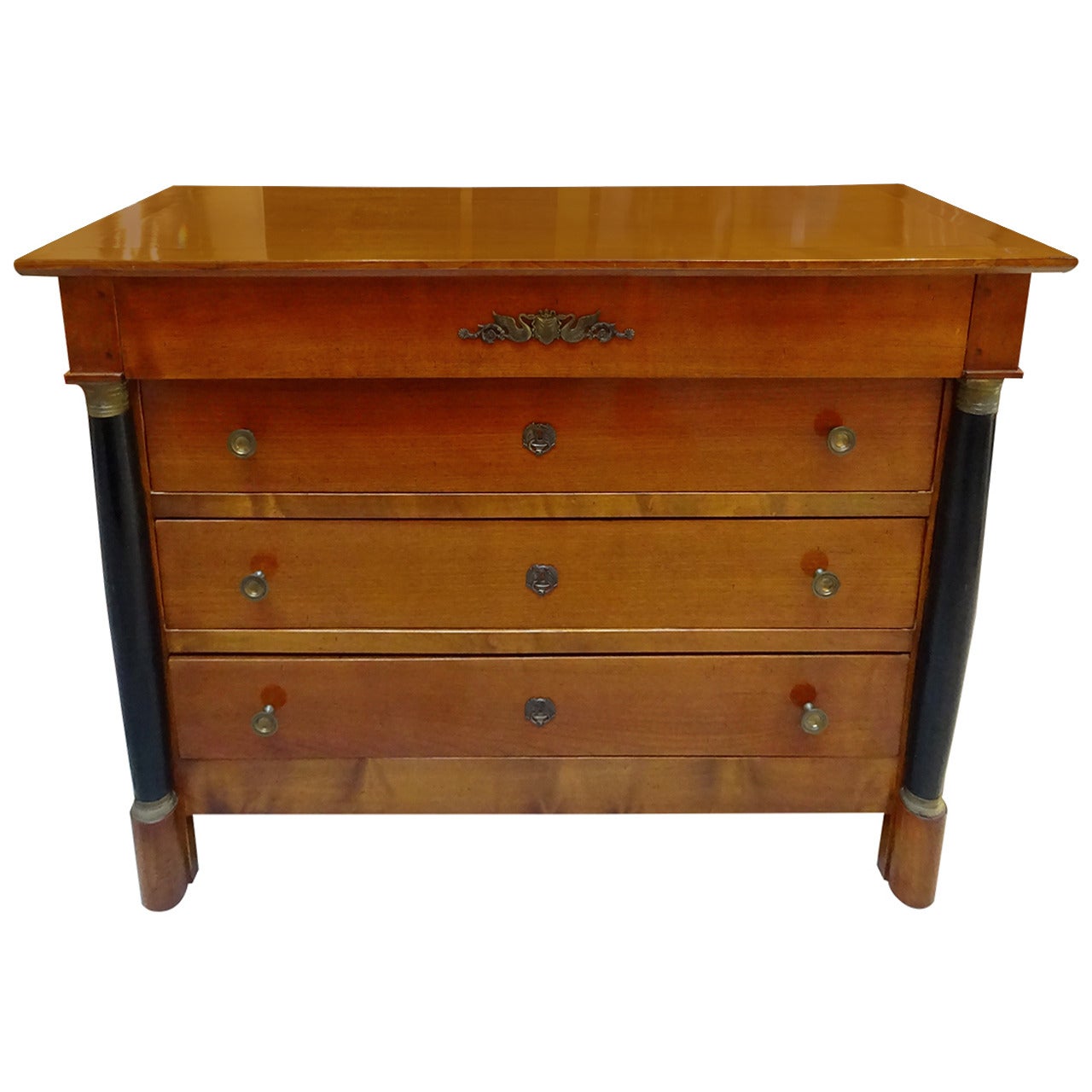 Neoclassical Style Commode For Sale at 1stDibs