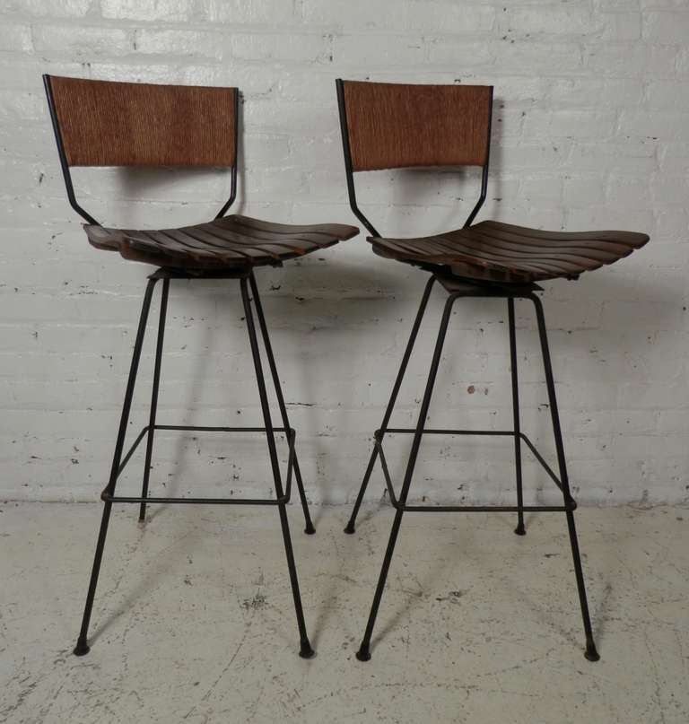 Classic Arthur Umanoff Slat Stools at 1stDibs