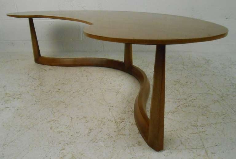 Mid-Century Modern John Widdicomb Coffee Table For Sale at 1stDibs