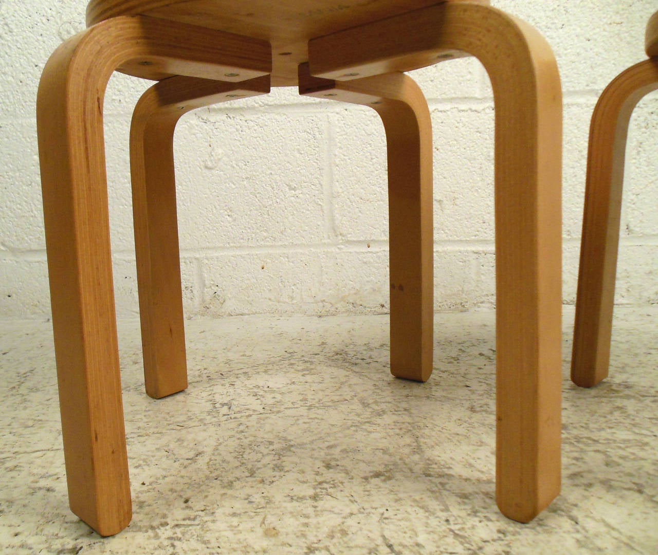 Mid Century Pair of Blonde Bentwood Stacking Tables For Sale at 1stDibs
