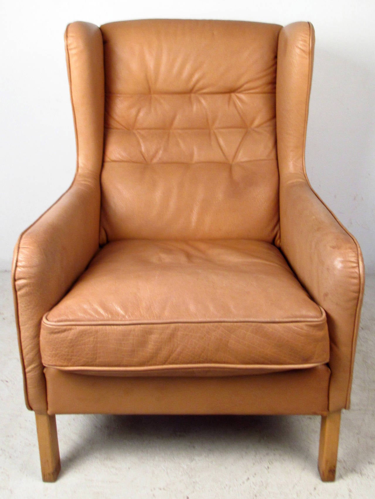Mid-Century Modern Tufted Leather Wingback Lounge Chair For Sale at ...